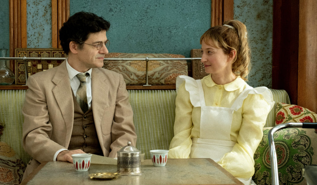 Sous le ciel d’Alice, un film de Chloé Mazlo - Avec Alba Rohrwacher ...